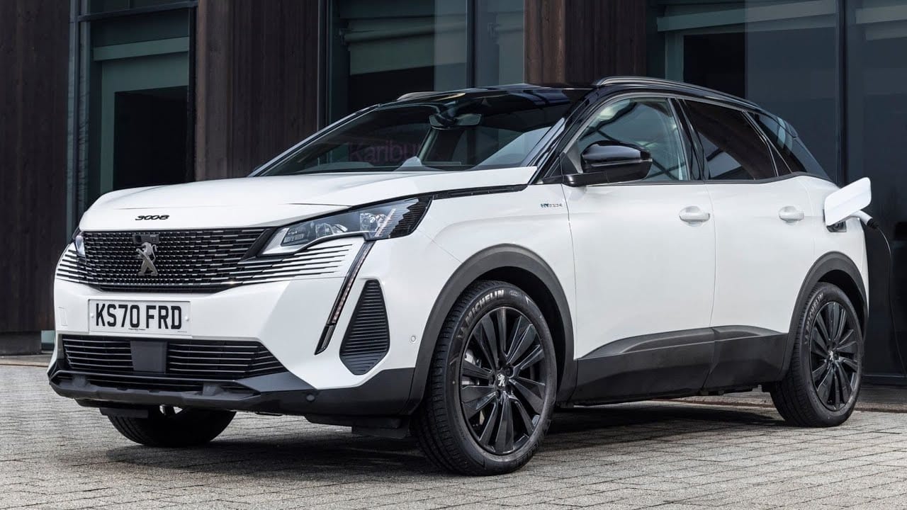 مراجعة سيارة بيجو 3008 2022 مع المواصفات و السعر - MotorView